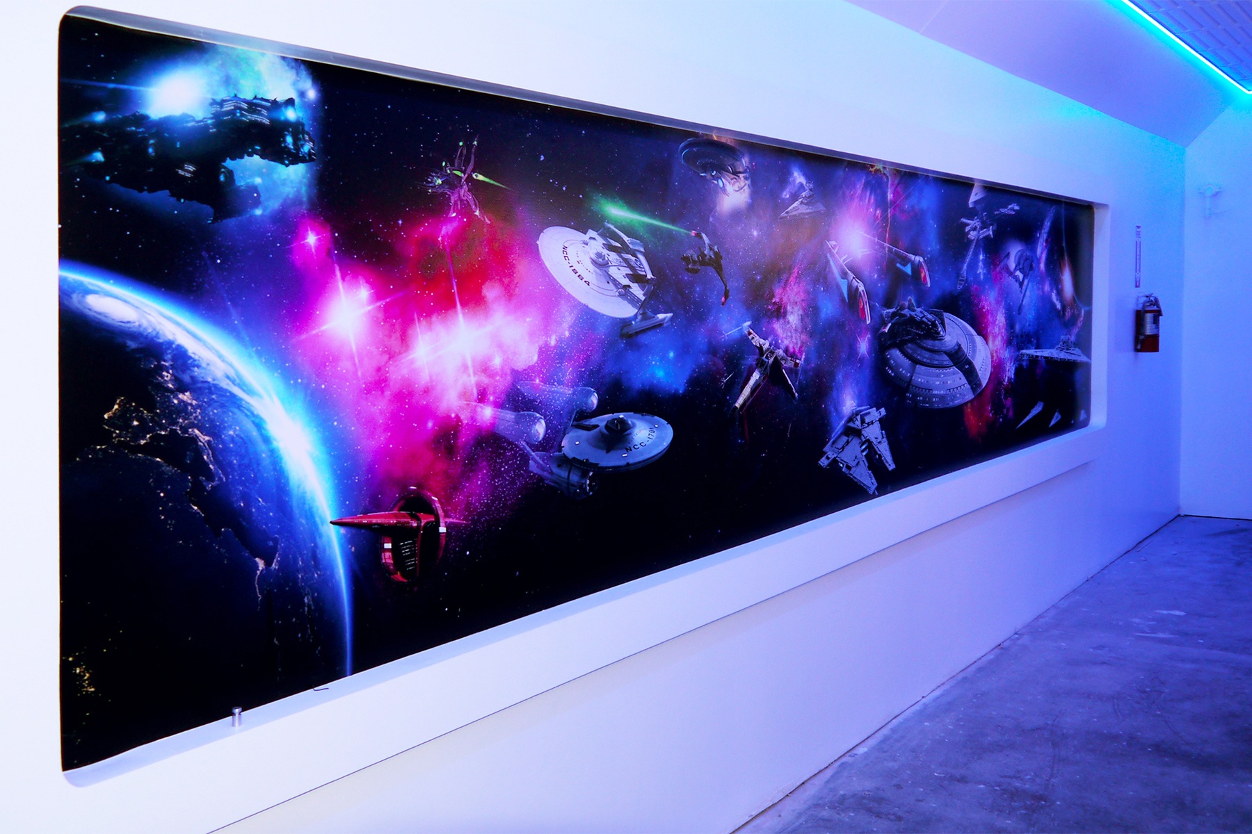 New Tech Transforms Snoop Dogg's Compound Into An Artistic Masterpiece ...